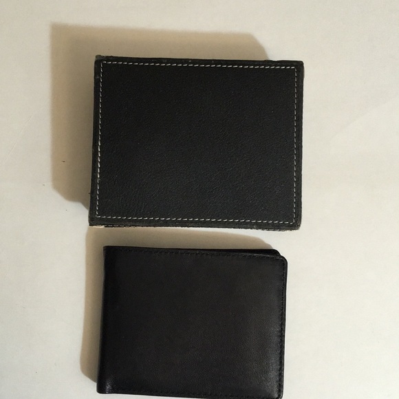 Bass | Accessories | Nwt Bass Black Genuine Leather Bill Fold Wallet ...